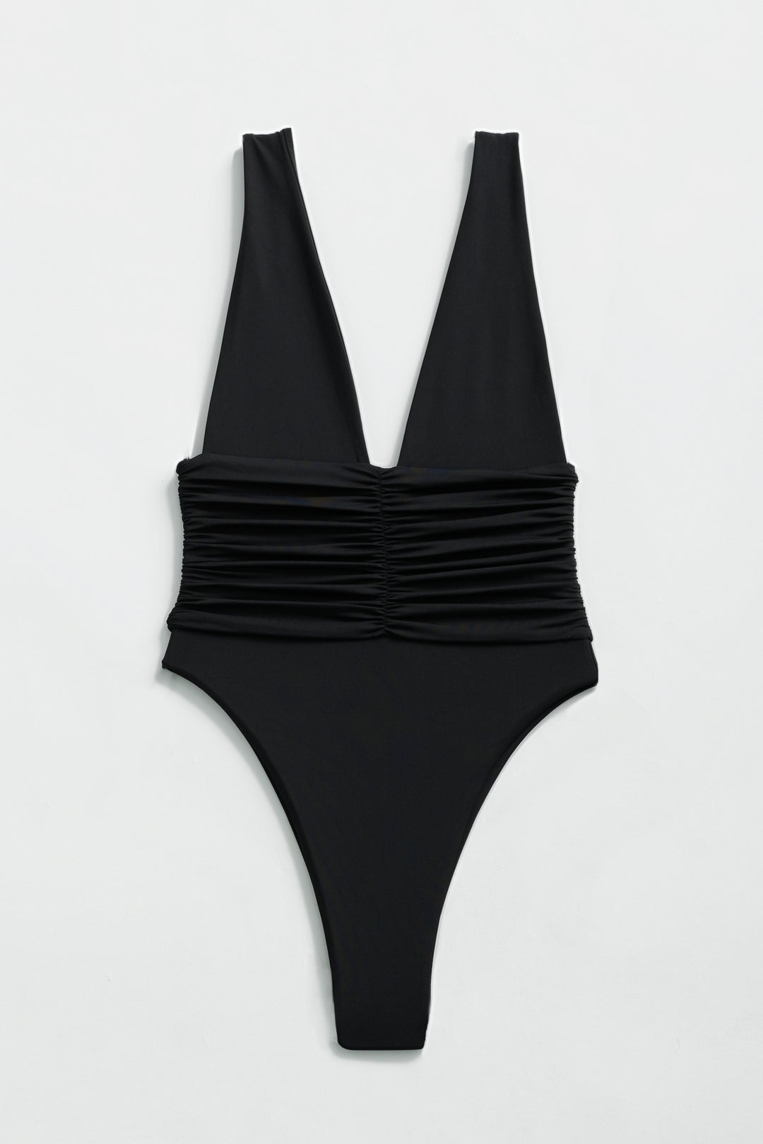 Echo One Piece Moderate Coverage - Black – Riot Swim